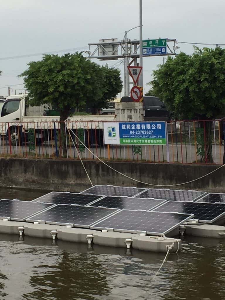 Solar Float | Floating Solar Panel | Magic-Float Indonesia